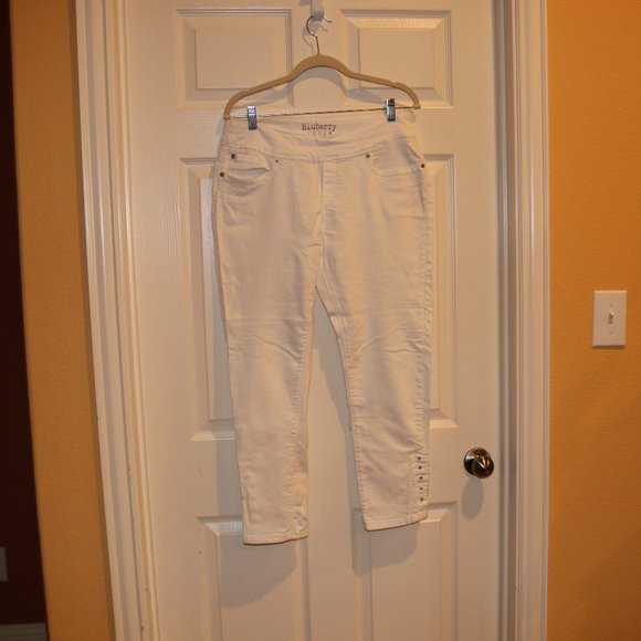 Bluberry Denim | Jeans | Bluberry Denim Crop White Jeans | Poshmark